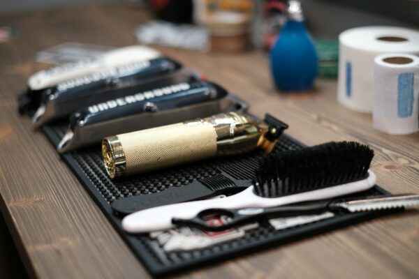 Barber Canada - About